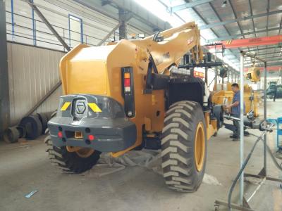 China Industrial Construction XC6 series Telescopic Forklift Truck Forward Reach 12.6m for sale
