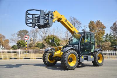 China XCMG XC6-3007 7 meters Telescopic Telehandler Forklift for sale