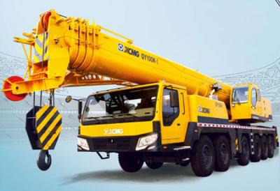 China Durable QY100K-I Truck Crane , Hydraulic Mobile Crane With Embedded Block for sale