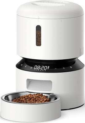 China Large Capacity Smart Pet Food Dispenser with Video Monitoring for sale