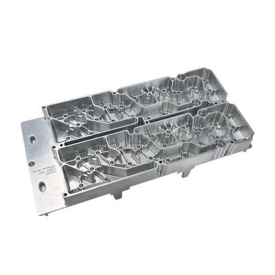 China Aluminium CNC-draaien freesmachines Machines Machining Equipment Metalen onderdelen met afwerking Te koop