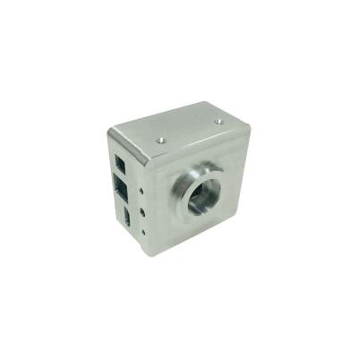 Cina 14 Factory Experience Manufacturer Custom CNC Precision Machining Car-Parts in vendita