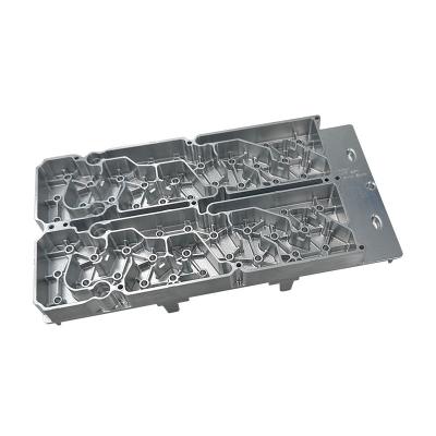 Cina China 14 Years Manufacturer Custom CNC Precision Machining Spare Parts of Motorcycle in vendita