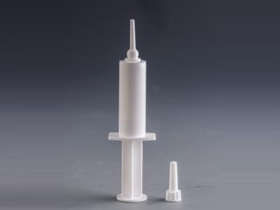 China 5ml plastic syringe for cow mastits for sale