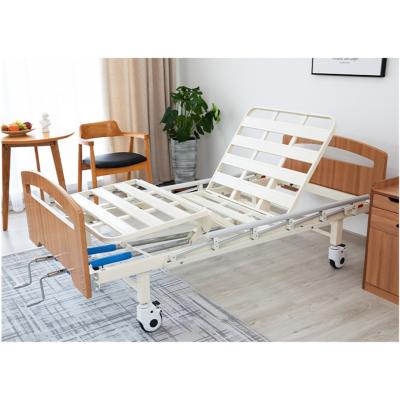 Cina Letto di ospedale manuale regolabile indietro che solleva la testata del letto di legno dei letti di stile dell'ospedale con le rotaie in vendita