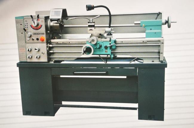 Universal Mechanical Precision Lathe Metal Bench Lathe