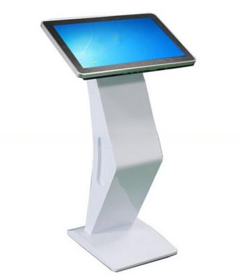 Cina 24 pollici LED touchscreen all-in-one PC Chiosco stand segnaletica digitale AD informazioni display interattivo in vendita