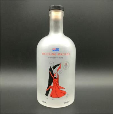Cina Materiale del colletto Vetro Stampa su misura Spiriti congelati Ciroc Bottiglie di vodka 700ml 750ml in vendita
