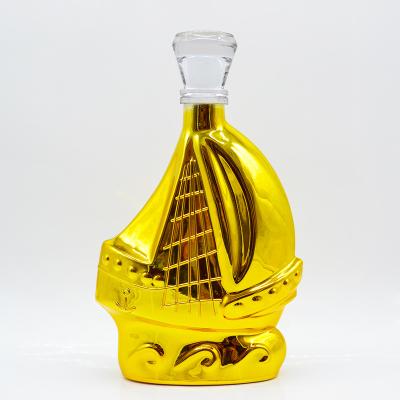 Cina Bottiglie di vetro trasparenti da 1000 ml altamente OEM/ODM personalizzate per l'imballaggio di liquori di brandy e whisky in vendita
