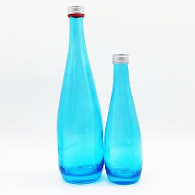 Cina Altre bevande alcoliche 375 ml 500 ml Bottiglia di vetro congelato a forma di luna per tequila personalizzata in vendita