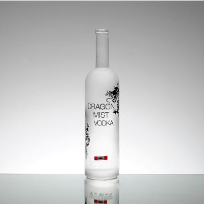 Cina Bottiglia in vetro da 375ml 700ml 750ml Vodka Whisky Liquor con disegno personalizzato e superficie ghiacciata in vendita