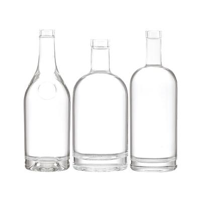 Cina 500 ml vuoti Oro Nero Alcolici Brandy Whiskey Vodka in bottiglie di vetro da 750 ml con tappo in vendita