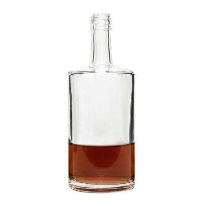 Cina Bottiglia di liquore di vetro vuoto 500ml 750ml Campione libero per OEM/ODM Accettabile in vendita