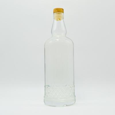 Cina Bottiglie di rum di brandy di alta gamma 500ml 700ml 750ml con un'eccellente lavorazione in vendita