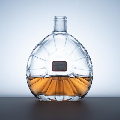 中国 オーダーメイド ウイスキーガラスボトル容量 500ml/1000ml/375ml スクリーンプリント 方形 販売のため
