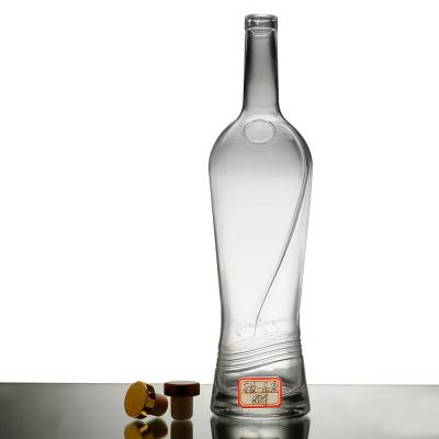China Garrafa de vidro vazia personalizada para álcool uísque vodka 700ml 750ml 500ml 1000ml à venda