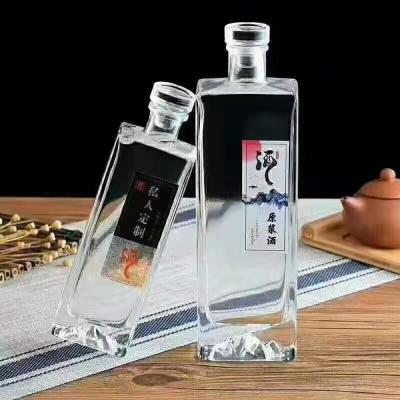 Cina Bottiglie in vetro da 100 ml di Remy Martin al CNF per vodka whisky brandy in 250 ml 500 ml 700 ml in vendita
