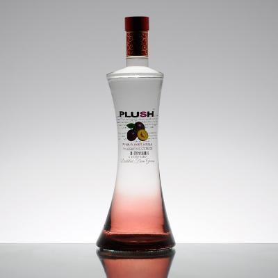 Cina Bottiglia in vetro di vodka a forma di razzo da 750 ml personalizzata per bevande online con tappo a vite in vendita