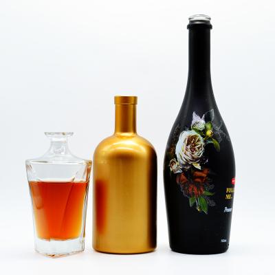 中国 スーパーフリントガラス素材 700ml スピリットボトル スクリーンプリント 表面処理 販売のため
