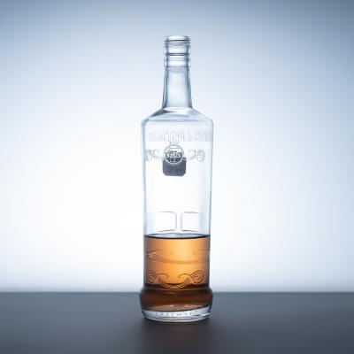 Cina Manipolazione della superficie Decal Custom 700ml Whisky Rum Vodka Liquor Gin Spirits Bottiglia di vetro in vendita