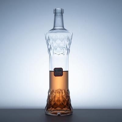 中国 OEM/ODM 適正 超クリント素材 オーダーメイドの酒のためのガラスボトル 販売のため
