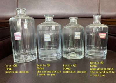 Cina Extra White Flint Glass 350ml 500ml 700ml 750ml Vodka Gin Whiskey Liquor Bottiglia in vetro in vendita