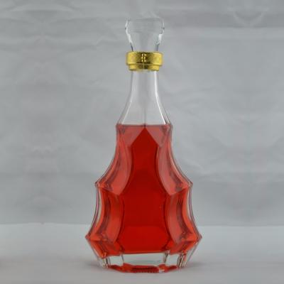 中国 グアラキャップシールタイプ 500ml 700ml 750ml 1000ml 酒類用グラスボトル 販売のため