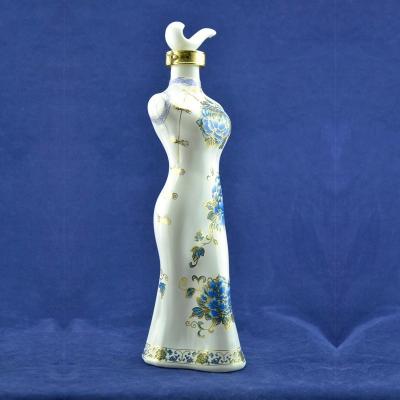 T/T Payment Term Super Flint Glass Bottle in Attractive Woman Body Shape