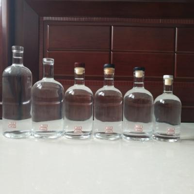 Cina Disegno vuoto con gelato GUALA bottiglia in vetro di liquore da sughero 375ml 750ml 1 litro 1750ml in vendita