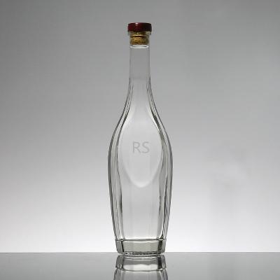 中国 375mlコルクトップキャップ プラッシュ レッドワインガラスボトル 超クリントガラスから作られています 販売のため