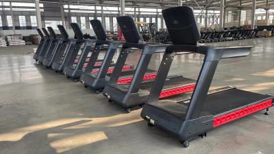 Cina Attrezzatura per tapis roulant per palestra ad alte prestazioni Peso netto 165 kg Tempo di consegna 15 giorni in vendita