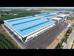 High-quality modern steel structure workshop building.