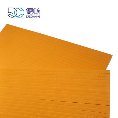 Cina Muore la schiuma di gomma autoadesiva di espulsione per la larghezza tagliata piana del bordo 9mm 10mm in vendita