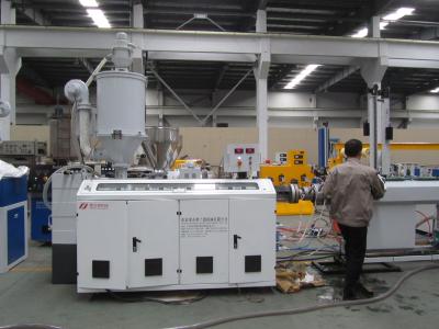 Cina 10m/Min Linea di produzione di tubi di polietilene 1200mm Larghezza 220V 60Hz Con sistema di controllo PLC in vendita