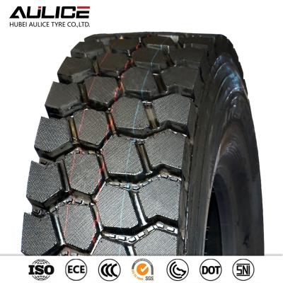 中国 高い積み過ぎ容量R20 8.5の縁の頑丈なトラックは長いマイレッジにタイヤをつける 販売のため