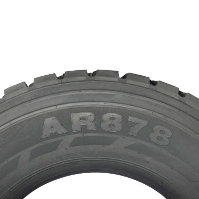 中国 超大きいブロックおよび優秀な牽引が付いている12R22.5 AULICEのタイヤ 販売のため