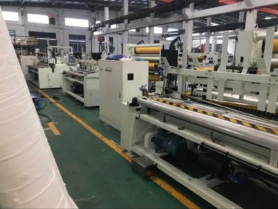 Cina Rotolo di carta igienica di taglio non tessuto del rotolo enorme che fa macchina in vendita