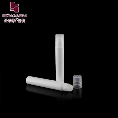 China 8ml White PP PCR Plastic Roll On Bottle For Eye Care with Screw on Closure à venda