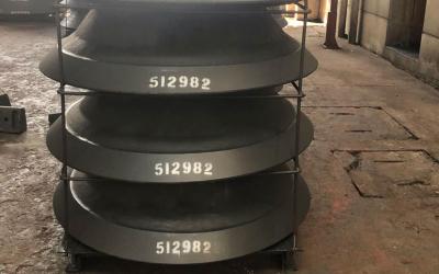 Cina Manto delle parti del frantoio per pietre del manganese 18% e parti indossate frantoio concavo di Sandvik in vendita