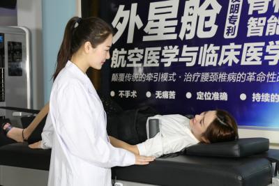 Cina Macchine straniere di decompressione della capsula per l'azionamento idraulico di dolore alla schiena in vendita