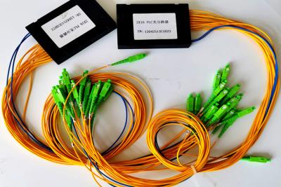 中国 高い信頼性繊維ケーブルのディバイダー2X16 SC APCの低い分極の依存した損失 販売のため