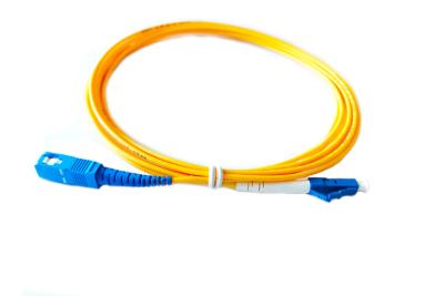 Cina Cavo a fibre ottiche 2.0mm dello Sc UPC-LC UPC di singolo modo 3m MP millimetro in vendita