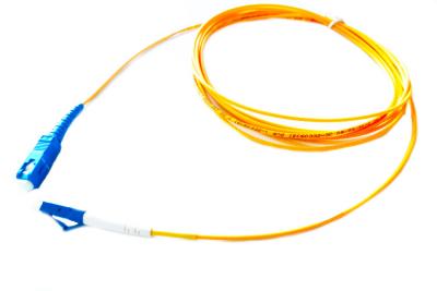 Cina Cavo a fibre ottiche 2.0mm dello Sc UPC-LC UPC di singolo modo 3m MP millimetro in vendita
