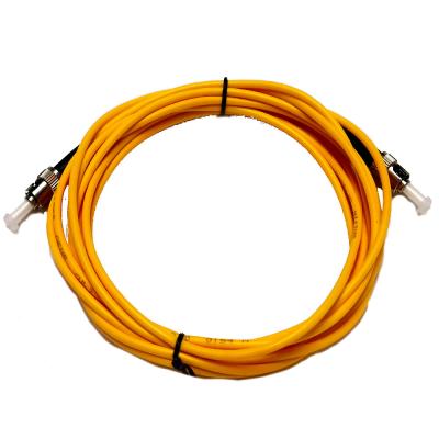 Cina La toppa a fibra ottica di FC/UPC cabla la norma internazionale di raduno di 2.0mm 3m in vendita