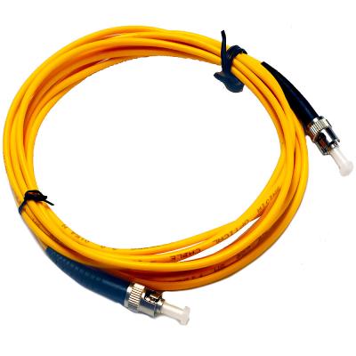 Cina La toppa a fibra ottica di FC/UPC cabla la norma internazionale di raduno di 2.0mm 3m in vendita