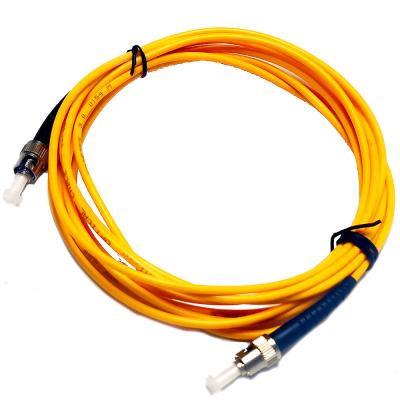 Cina La toppa a fibra ottica di FC/UPC cabla la norma internazionale di raduno di 2.0mm 3m in vendita