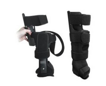 Cina Polyester Fabric Coated Medical Ankle Brace Lightweight in vendita