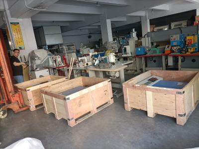 Cina Max. Temperatura 250C 1480*800*1000 mm Stiratura Fusione Calda Stiratrice per Calzature Vamp Upper Shoe Making Machine in vendita