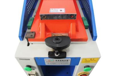 China 0.6Mpa Shoe Sole Pressing Machine 220V 50Hz Sneaker Making Machine High Efficiency for sale