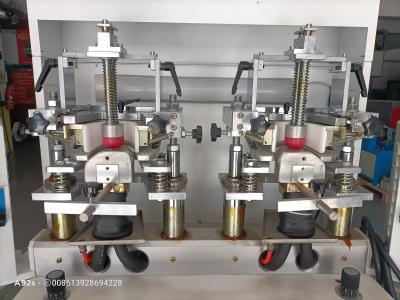 China YUTAI's Two Hot Two Cold Pneumatic Shoes Toe Setting Machine The Ultimate Solution for Your Production Needs for sale
